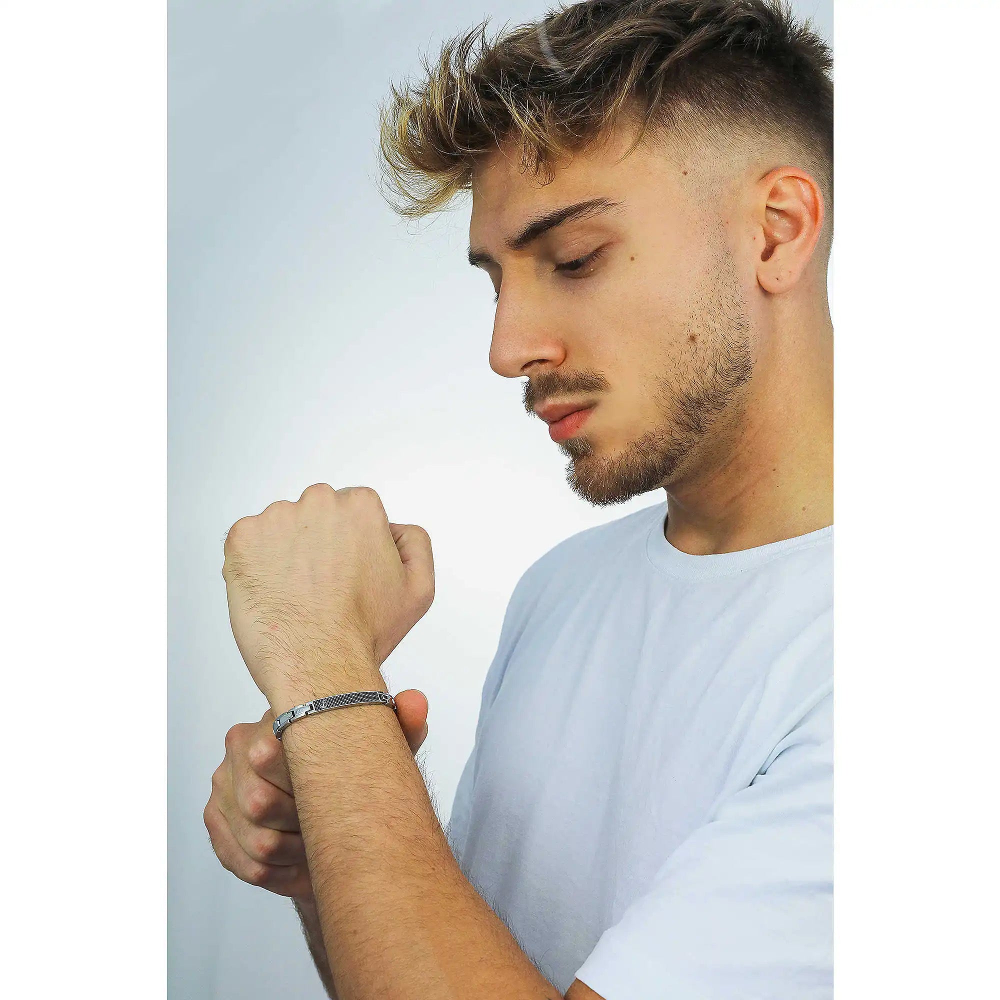 The Ashton Bracelet - Anchor Steel Link Bracelet – Xavier Stone